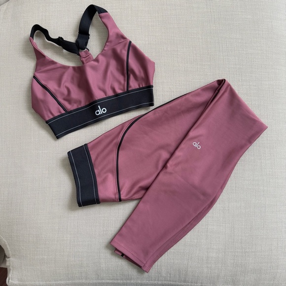 ALO Yoga | Pants & Jumpsuits | Alo Yoga Airlift Highwaist Suit Up ...